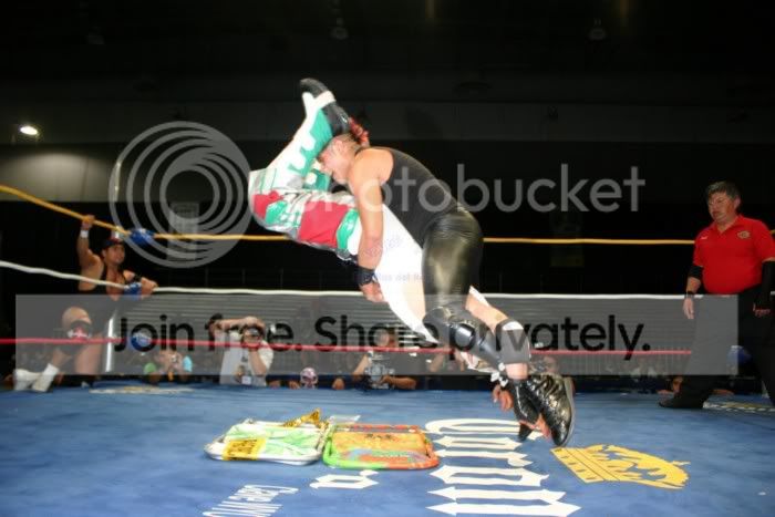LUCHAMANIA - El Color, Lucha Libre la Experiencia dia 1. - LUCHAMANIA