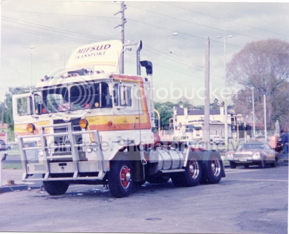 Intro and RFW - Forum - Historic Commercial Vehicle Club of Australia